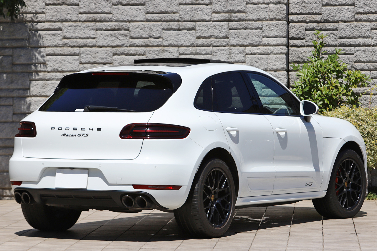 TOPRANK GLOBAL | Find top quality used cars from our stock